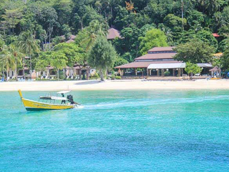 Wat Muang temple The Big Buddha of Thailand Phra Buddha Maha Nawamin ...